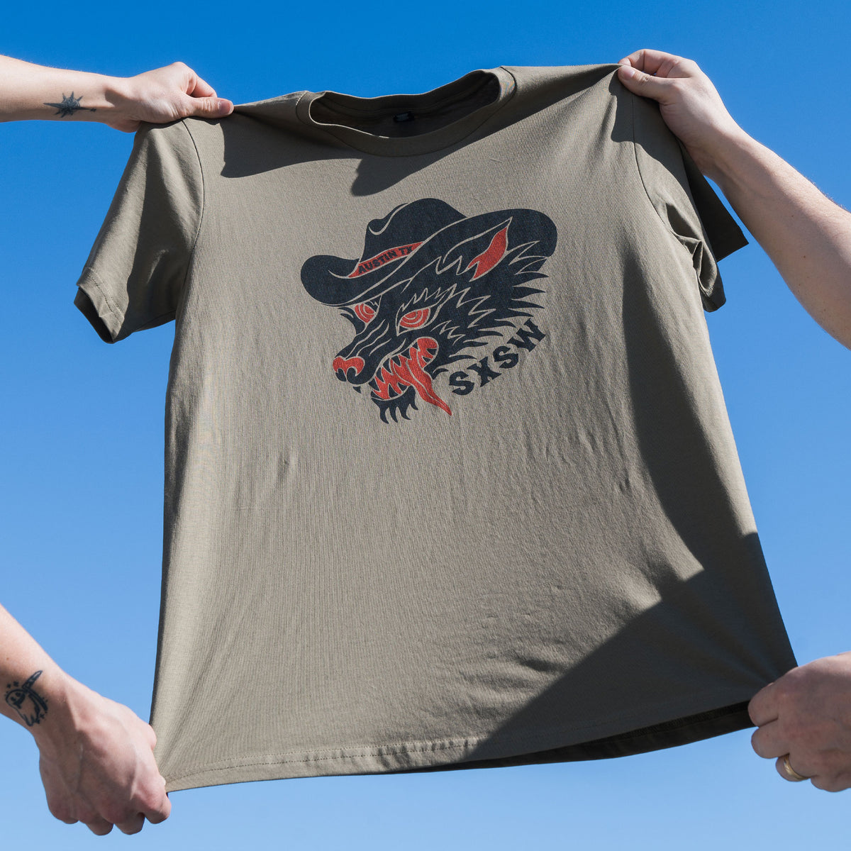LOBO TEE – Official SXSW Merchandise